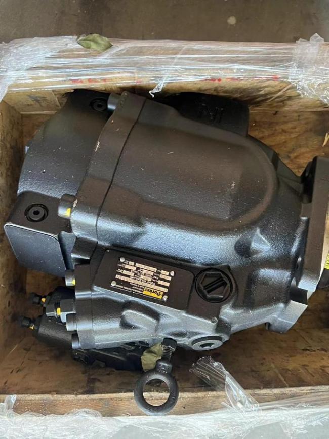 B220301000262 Piston pumpsSany Reach Stacker Parts 4