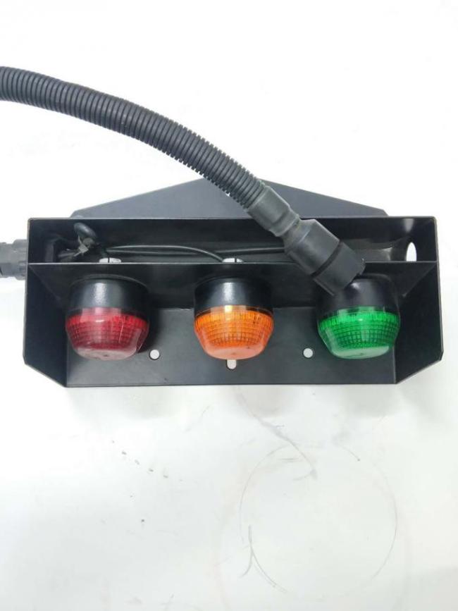 Elme Spreader Spare Parts 24V Signal Indicator Light 52484479 0