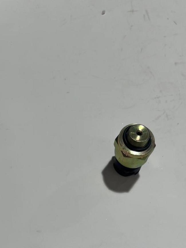 20424056 sensor Penta Spare Parts 4