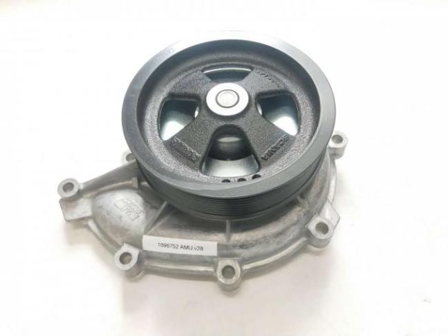OEM Scania Engine Parts , 1508533 Scania Water Pump 0