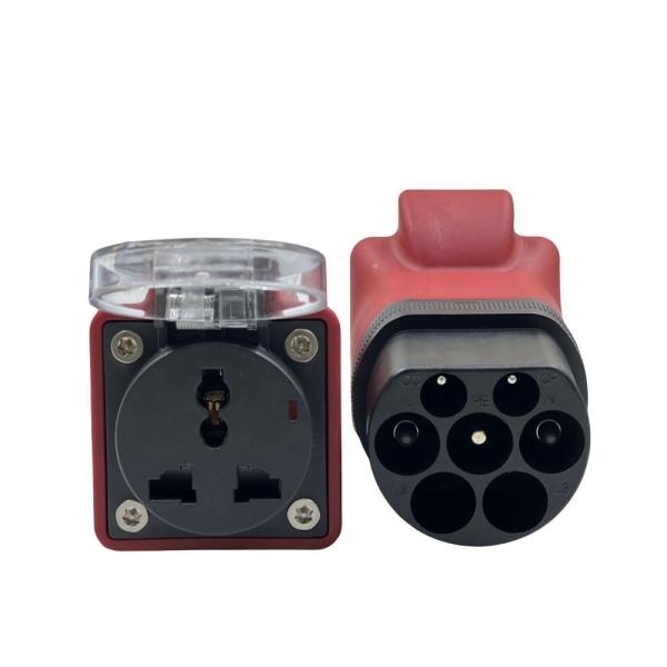 Quality EU US AU UK Waterproof Socket Power Type2 EV Charger with 3.5Kw/7Kw Charging and for sale