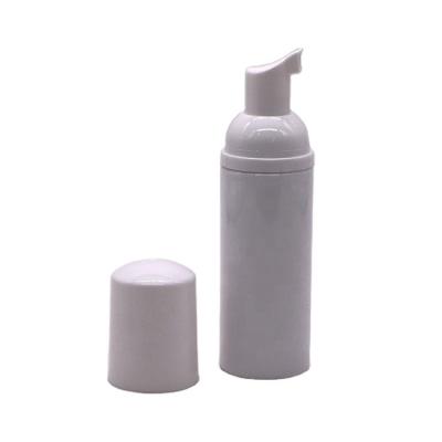 Cina Bottiglie di plastica bianca spumante Pompa per detergente per il viso in PET Bottiglia di spumante di mousse in vendita