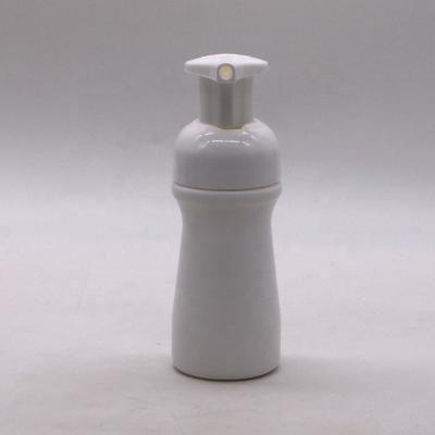 Cina Flascia di lozione in HDPE per la pulizia del viso in PET Flascia di pompa di schiuma in mousse 70ml OEM personalizzata in vendita