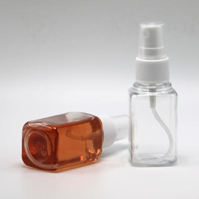 中国 30ml容量と細かい霧スプレースクエアを持つクリアハンド消毒剤漏れ防止ボトル 販売のため