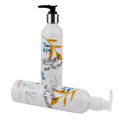 Cina il cosmetico di alluminio di altezza 1.7oz di 106mm imbottiglia la bottiglia della pompa del gel della doccia dello sciampo in vendita