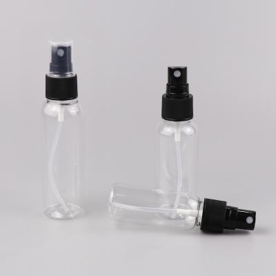 Cina Bottiglia di plastica dello spruzzo della radura fine della foschia 30ml 50ml 100ml per il cosmetico in vendita
