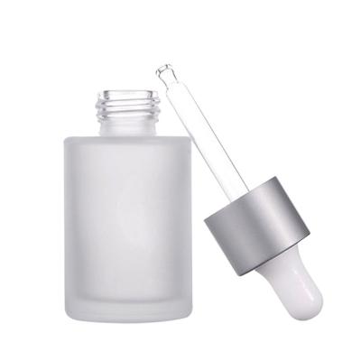 Cina bottiglie del diffusore dell'olio essenziale di 5ml 20ml 60ml Amber Glass Dropper Bottle Round in vendita