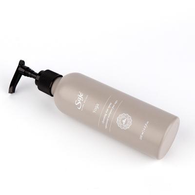 Cina Le bottiglie cosmetiche di alluminio di 6.7OZ 10OZ 16.7OZ mungono l'imballaggio della lozione per le mani di colore del tè in vendita