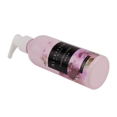 Cina Sakura Pink Matte Aluminum Cosmetic imbottiglia le bottiglie di cura personale 50ml-500ml in vendita
