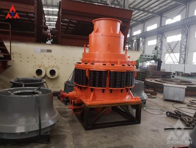 中国 鉄鋼のシモンズの採鉱の銅の具体的な大理石の石のための油圧小型ばねの円錐形の粉砕機 販売のため