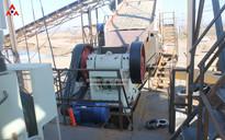 中国 Jaw Crusher crushing Machine for limestone medium and fine materials mining plant china 販売のため