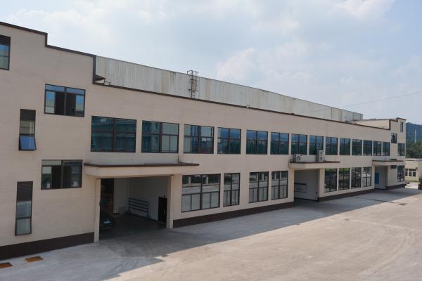 Quality Reinforced Industrial Prefab Steel Structures Pre Manufactured Steel Buildings for sale