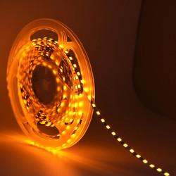 Cina High Bright Dc12v 5v Thin Led Tape Cintas 4mm 5mm Flexible Warm White Red Blue Green 120led Luces Led 2835  Led Strip Light in vendita