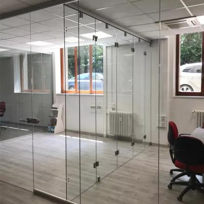 Cina Interior Frameless Folding Glass Door , Balcony Sun Room Sliding Bifold Door in vendita