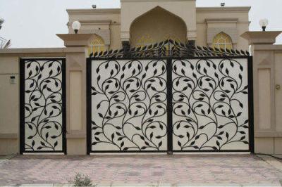 China Galvanized New Design Iron Gate , Modern Iron Pipe Door Design for sale