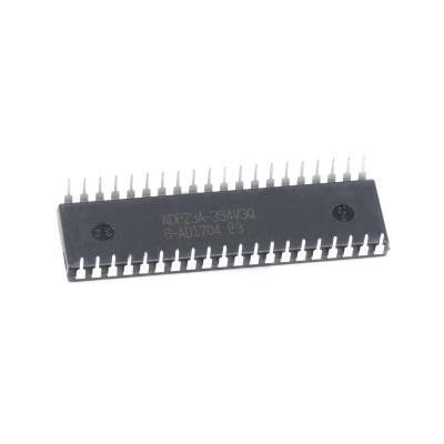 Cina Il microcontroller programmabile di ATMEGA16A-PU scheggia il flash 2.7v - 5.5v 40dip di 8bit 16kb in vendita
