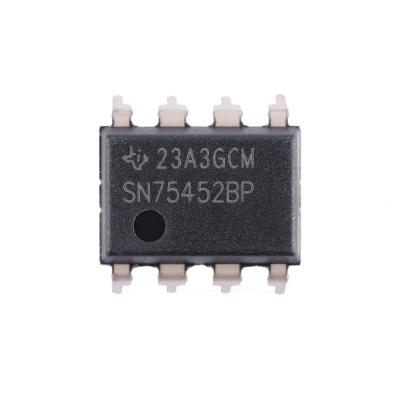 Cina Texas Instruments SN75452BP Buffers Line Drivers Dual Hi Spd Periph 2 Input 2 Output Through Hole PDIP-8 Logic IC Memor in vendita