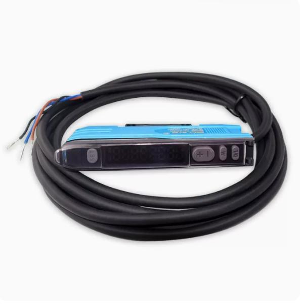 Quality NPN / PNP Output Fiber Optic Amplifier LED Light Source Detector for sale
