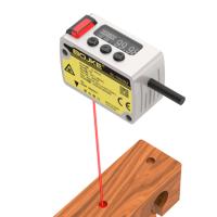 China Laser Triangulation Displacement Sensor 0.1mm Accuracy 30-400mm Range IP66 for sale