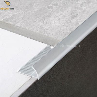 中国 銀製の金属のタイルが四分の一丸型2.5Mの長さODMを整えるマットを陽極酸化しなさい 販売のため