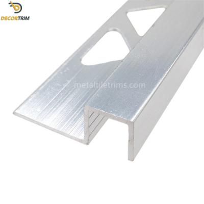 Cina ODM dell'OEM di alluminio esterno di Opaca Silver Color del bordo di scatola della disposizione delle Opacaonelle della parete in vendita