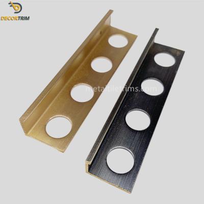 China da guarnição 12mm de bronze da telha de 10mm borda reta para pavimentar Transtion à venda