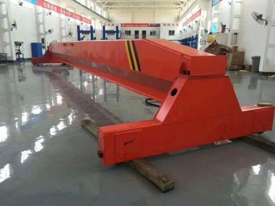 Cina 7,5 linea comandi del pendente di Ton Single Girder Overhead Crane 6m con il verricello in vendita