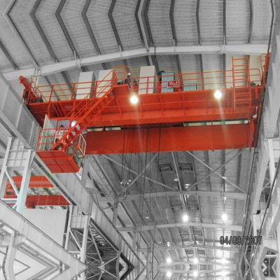 Cina tipo ponte di trave del doppio Crane Indoor di QD 5t~450/80t con il carrello dell'argano in vendita