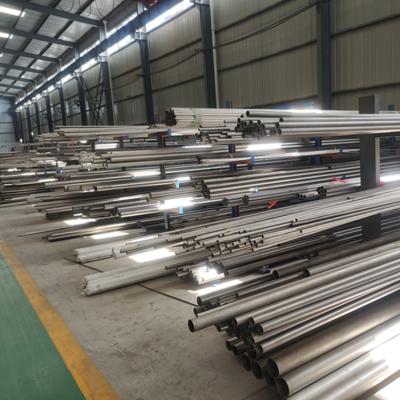 Cina Giacimento di titanio puro dell'attrezzatura industriale del tubo senza saldatura capillare della metropolitana della lega di GR1 GR2 in vendita