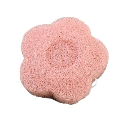 Cina Sunflower Shape Red Absorbency Facial Konjac Sponge for Fun and Clean Bath Time Size Is 8*6*2.5 cm And Weight Is 16 Gram in vendita