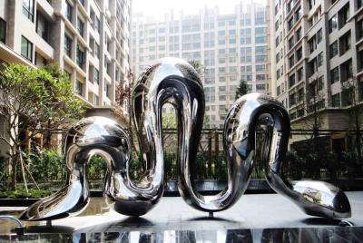 Cina Acciaio inossidabile astratto all'aperto della scultura 316L della decorazione del villaggio grande in vendita