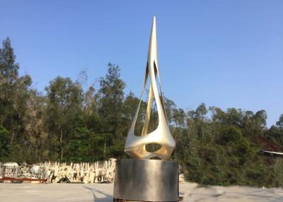 China Painted Bronze Urban Sculpture Garden Public Metal Outdoor Decoration for sale