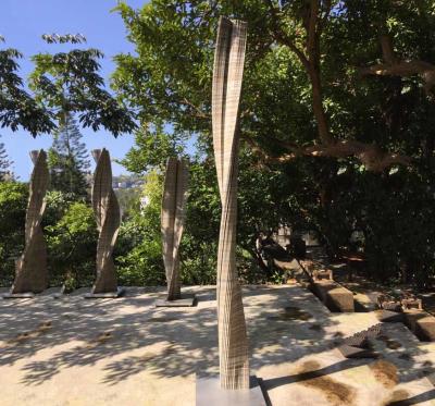 Cina Vernice astratta dipinta attraente di cottura di stile delle sculture delle statue del giardino del metallo in vendita
