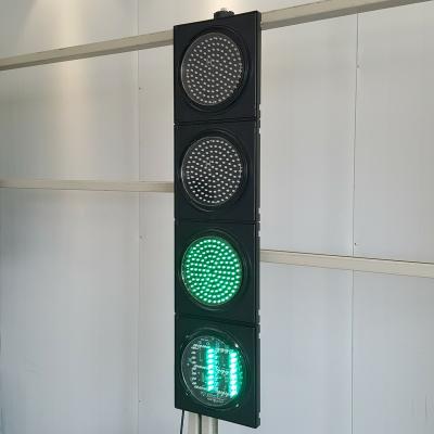 Cina 200 mm trasparente 4-aspetto lente RYG palla con timer di conto alla rovescia semaforo stradale in vendita