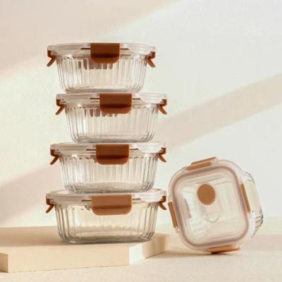 China Stain Resistant Borosilicate Glass Food Container with Vented Cool Lock PP Lid and Temperature Resistance (-40℃-560℃) for sale