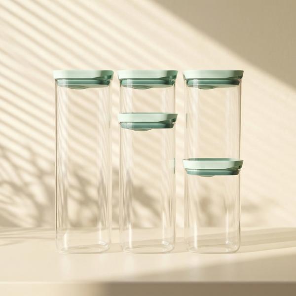 Quality Factory Direct New Design High Borosilicate Glass Canister with Easy Open Lid for sale