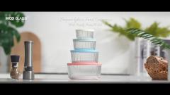 Lichte gestreepte borosilicaatglasvoedselcontainer met eenvoudig te bewaren PE-deksel