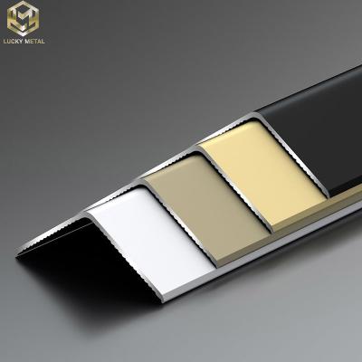 Cina Sezione L Profili di taglio di bordo in alluminio angolo destro per angolo esterno 10 mm in vendita