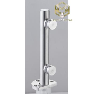 Cina Glass Swimming Pool Handrail Stainless Steel Glass Accessories in vendita