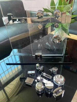 中国 ASCE 7-22 認証のある耐震性316ステンレス鋼ガラスクリップ 販売のため