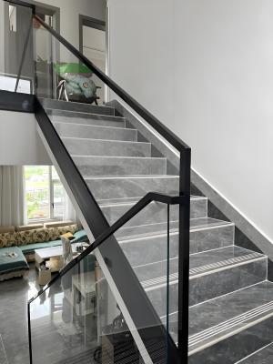 Modern ontwerp roestvrij aluminium glazen hek met geharmoniseerde panelen