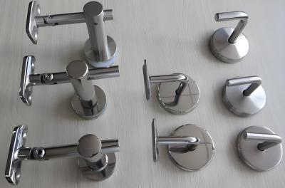 Cina Accessori di vetro decorativo inciso Facile installazione per armadi in vendita