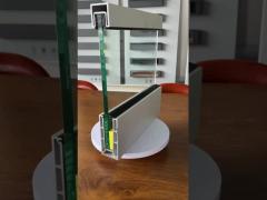 Modulare Aluminium-Glasgeländer mit verstellbarem Handschraubern