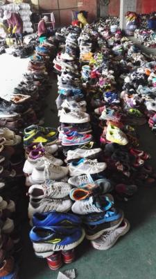 China Sorted USED SHOES selected by hand for sale