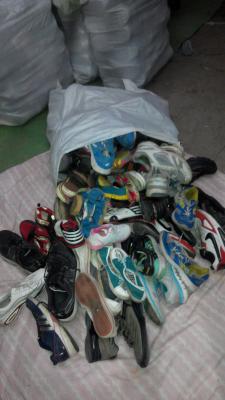 China Mixed package used shoes in sack for sale