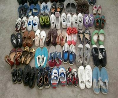 China Used shoes load into container for sale
