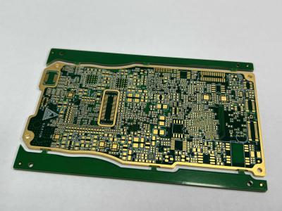 Cina Tavola PCB ad alta densità di interconnessione ad alta velocità con dimensioni minime di buco minime di 0,15 mm in vendita