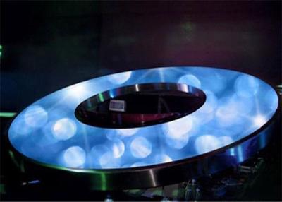 Cina Esposizione principale flessibile leggera P2.5 per l'archiviatura degli schermi di forma irregolare in vendita