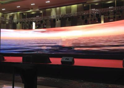 Cina Lo schermo flessibile dell'interno dell'esposizione di LED dell'affitto P4.81 ha curvato la dimensione del pixel 43264/㎡ in vendita