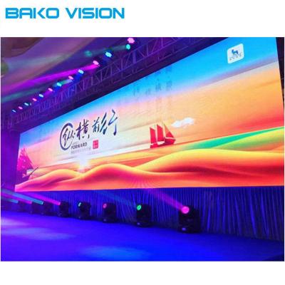 Cina il livello dell'esposizione SMD2121 di pubblicità di Digital principale RGB del passo di 3.91mm rinfresca per la fase in vendita